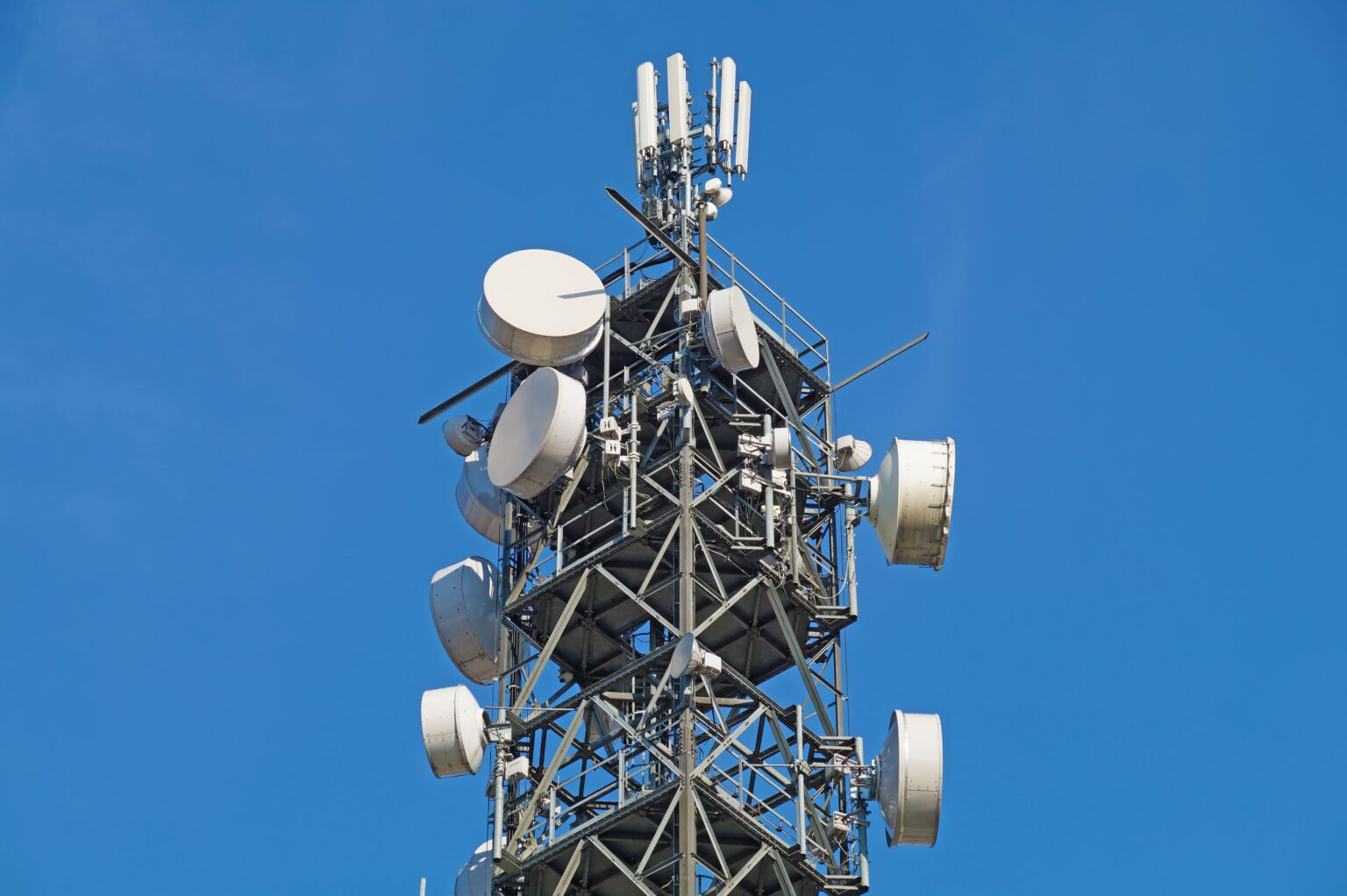 Digital Dominance: Optimizing Telecom Tower Assets with Digital Twins ...